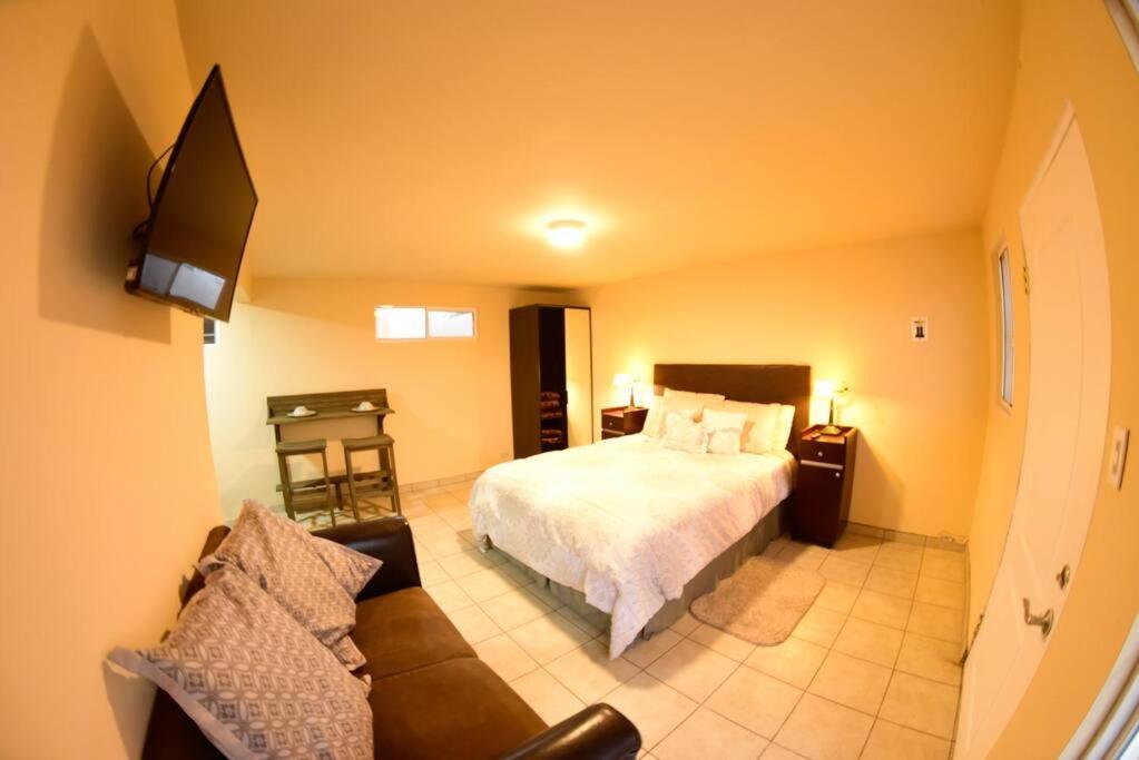 Downtown Beautiful & Cozy Loft, Ensenada (updated prices 2025)