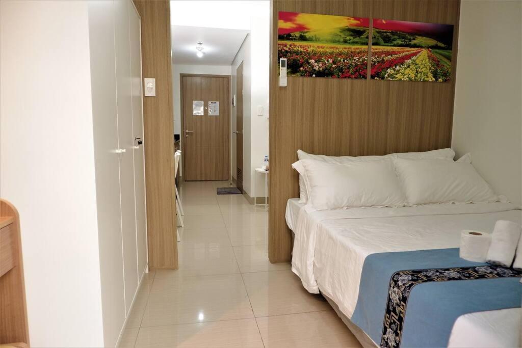 MOA Pasay Shore Residences 793 Elegant Staycation nr OKADA COD Solaire ...