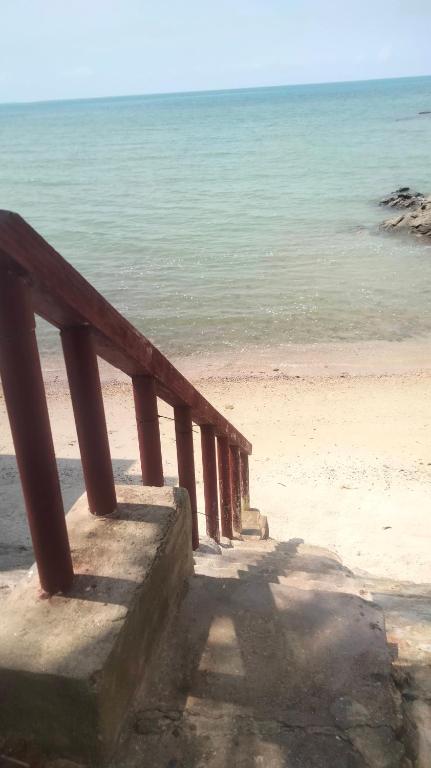 PD Homestay Corus Paradise Lagoon Batu 3 jalan pantai, Port Dickson ...