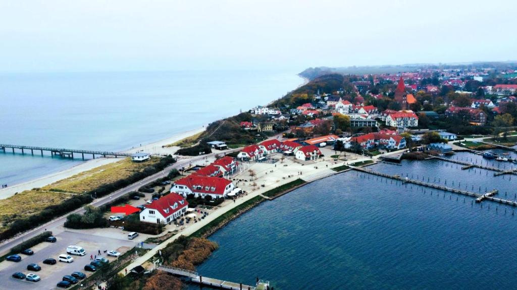 Haus Haffplatz Wohnung 10 direkt am Strand, Rerik – Updated 2024 Prices