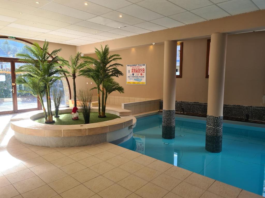 Duplex Cami Real, Saint-Lary-Soulan (updated prices 2025)