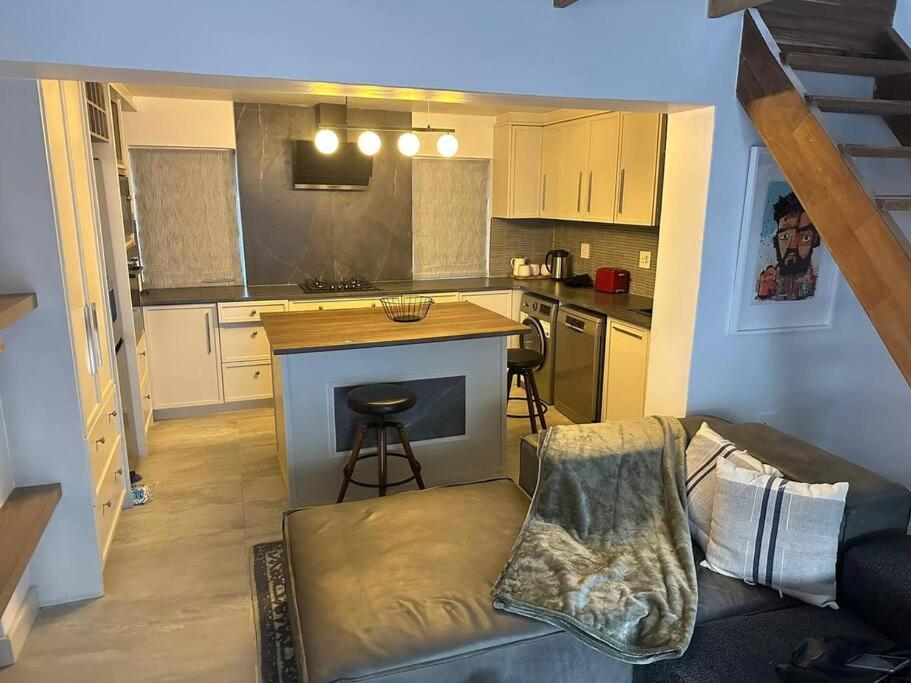 Lemon House Modern duplex by UCT, Kapské mesto (aktualizované ceny na ...