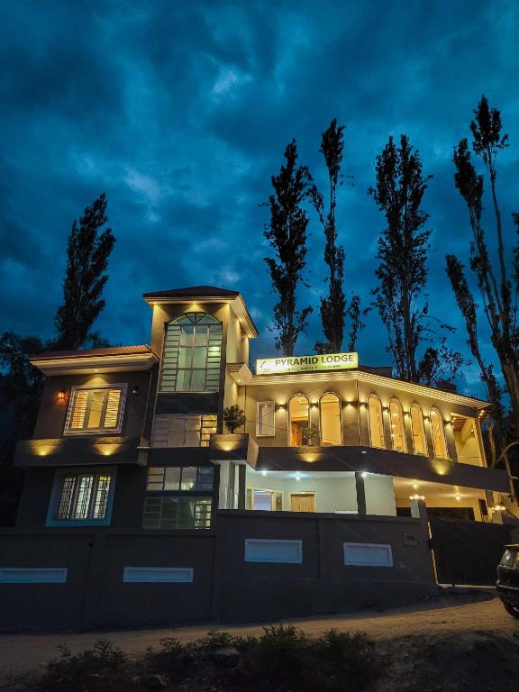 PYRAMID LODGE, Skardu (updated prices 2025)