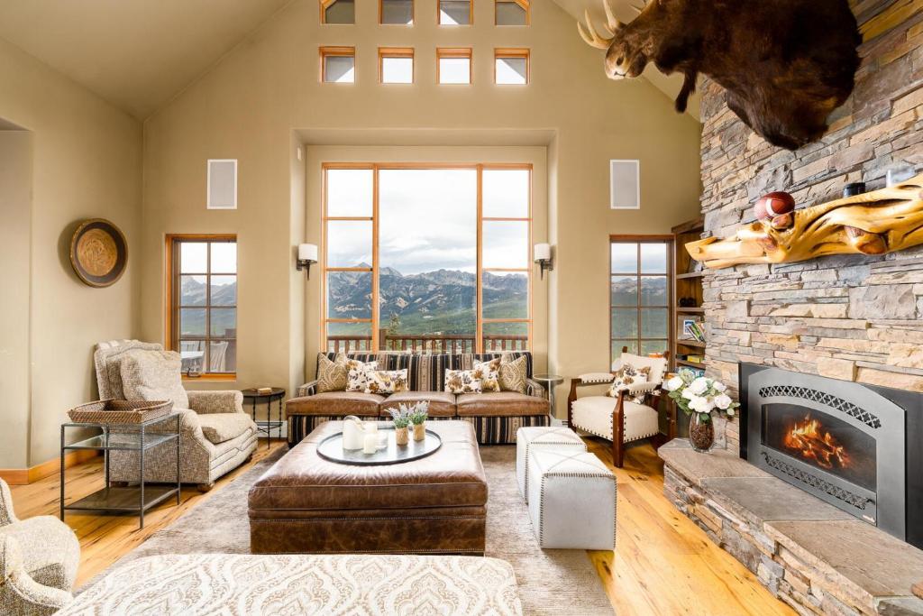 3 Bandit Way by Moonlight Basin Lodging, Big Sky (updated prices 2025)