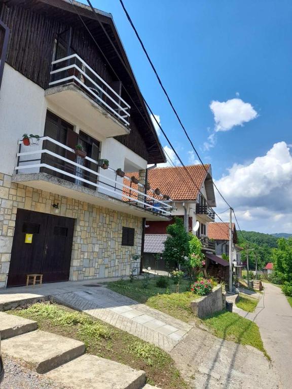 Zelena Oaza Krupanj, Krupanj (precios actualizados 2025)