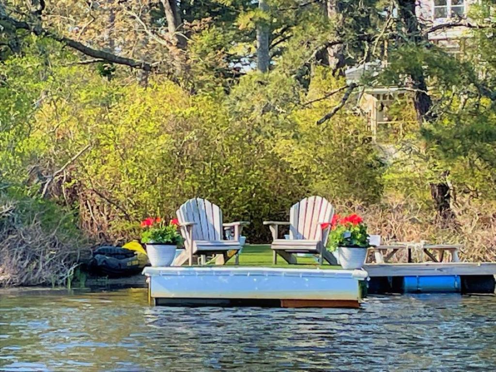 The Breeze Overlooking Minister's Pond - Eastham, MA