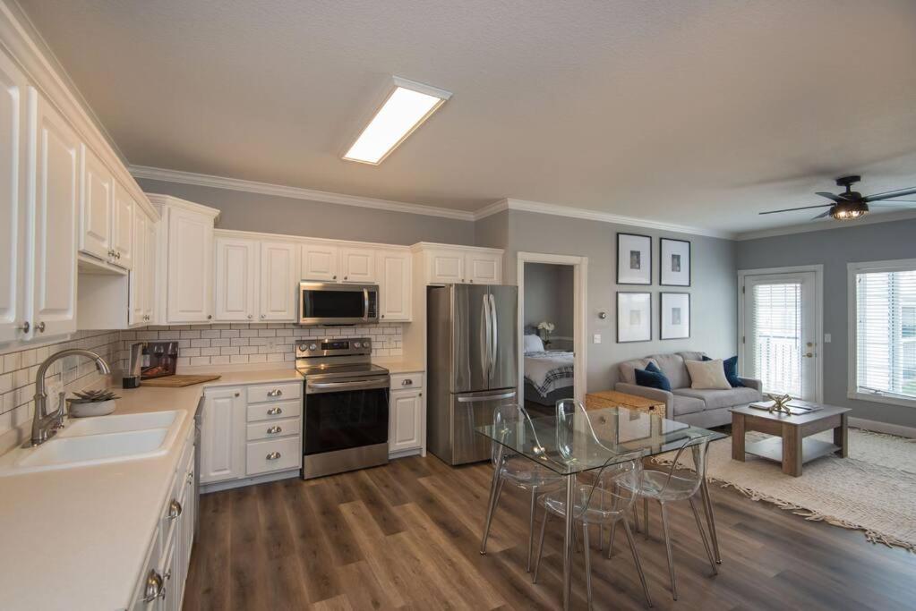 come & stay awhile, Waukee (updated prices 2026)