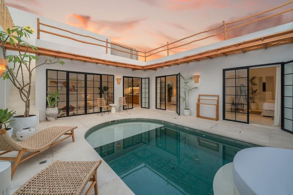 Villa Valeria - Mediterranean Style 2 BR Villa in Canggu, Canggu ...