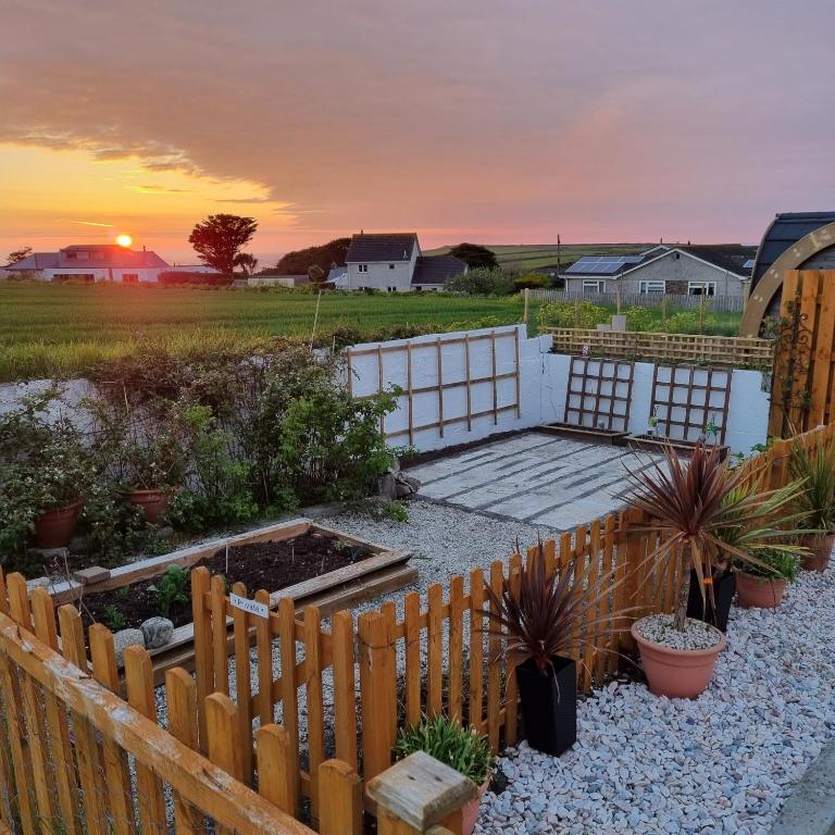 Hegarty's cottage at Trevarrian Lodge, Mawgan Porth (updated prices 2026)