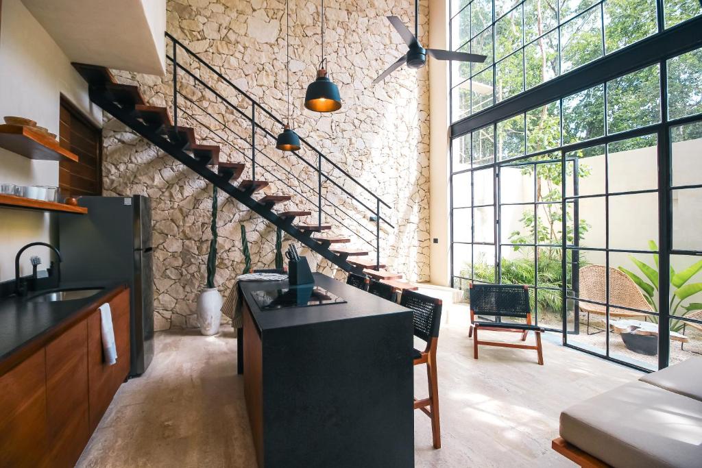 Bohemian Luxury Townhouse with Private Pool in La Veleta Tulum, Tulum ...