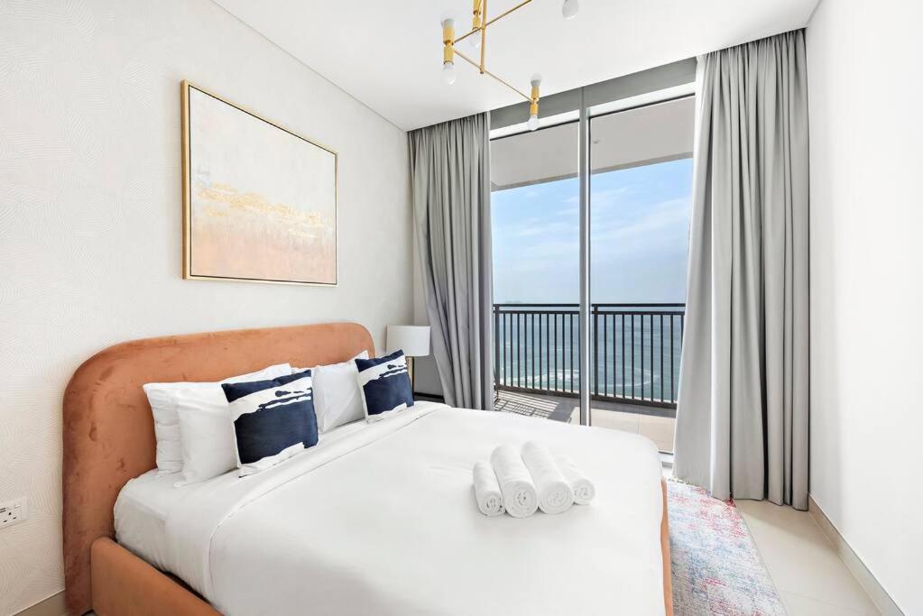 Elegant 2BR APT Dubai Marina, Dubai – Updated 2023 Prices