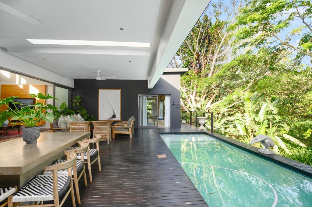 19 Hillside Lane, Dunkirk Estate, uMhlali (updated prices 2025)