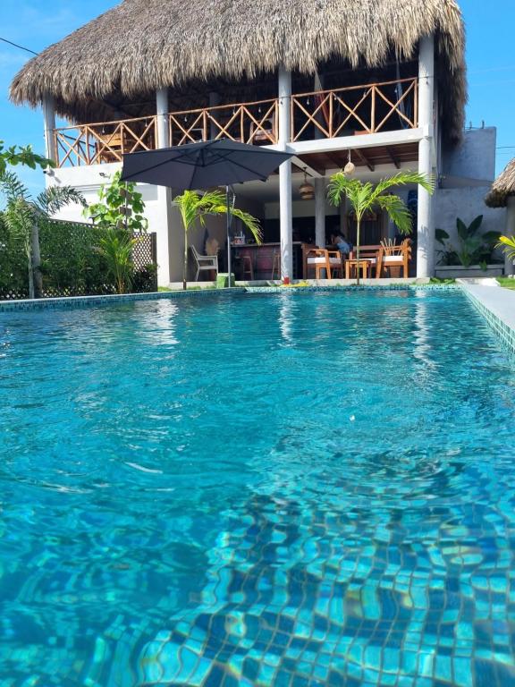 Gecko Hotel, El Paredón Buena Vista (updated prices 2025)