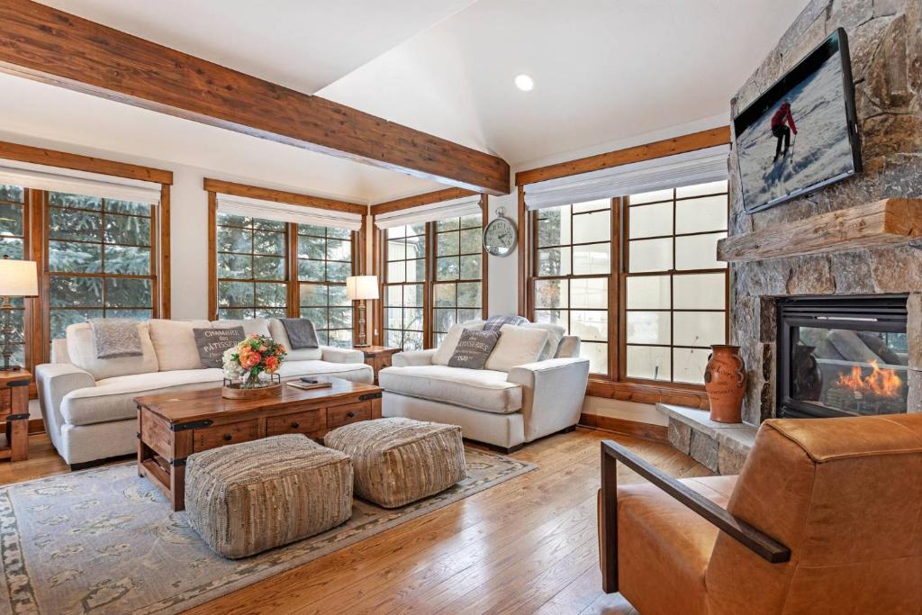 Stonebridge Terrace #13, Avon (aktualisierte Preise für 2025)