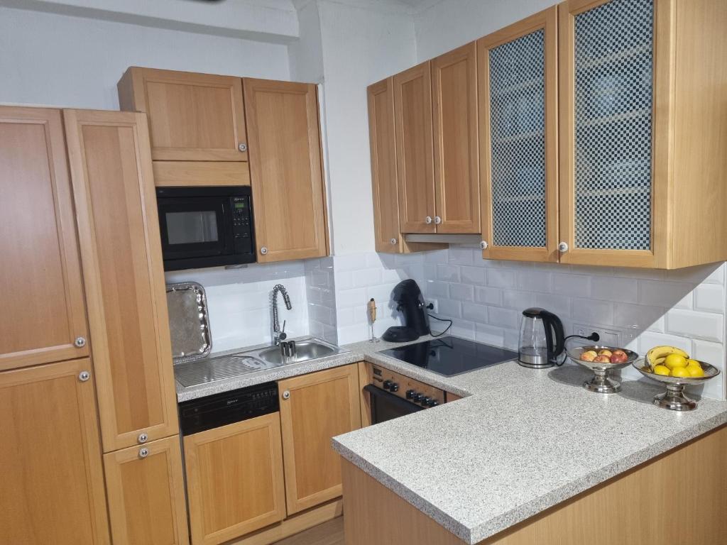 Villa with private Sauna and Jacuzzi, 8 min from Schloss Schöbrunn ...