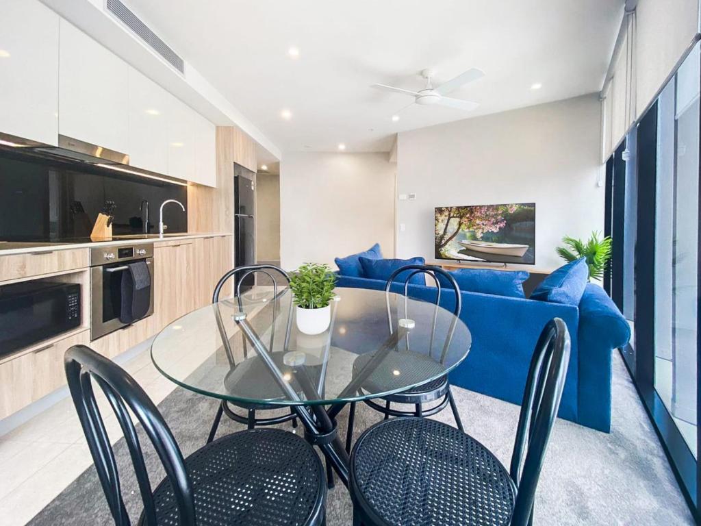 1 BR with Carpark - CBD Story Bridge Riverside, Brisbane (updated ...