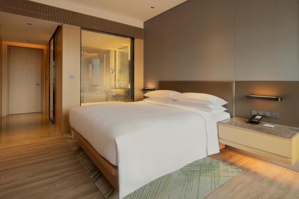 Delta Hotels by Marriott Xi'an, Xi'an (updated prices 2025)