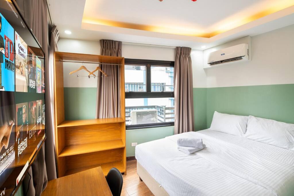 St. Marvin Studio Makati M405, Manila (updated prices 2025)