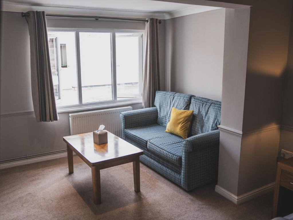 Crossways, Wells (updated prices 2025)