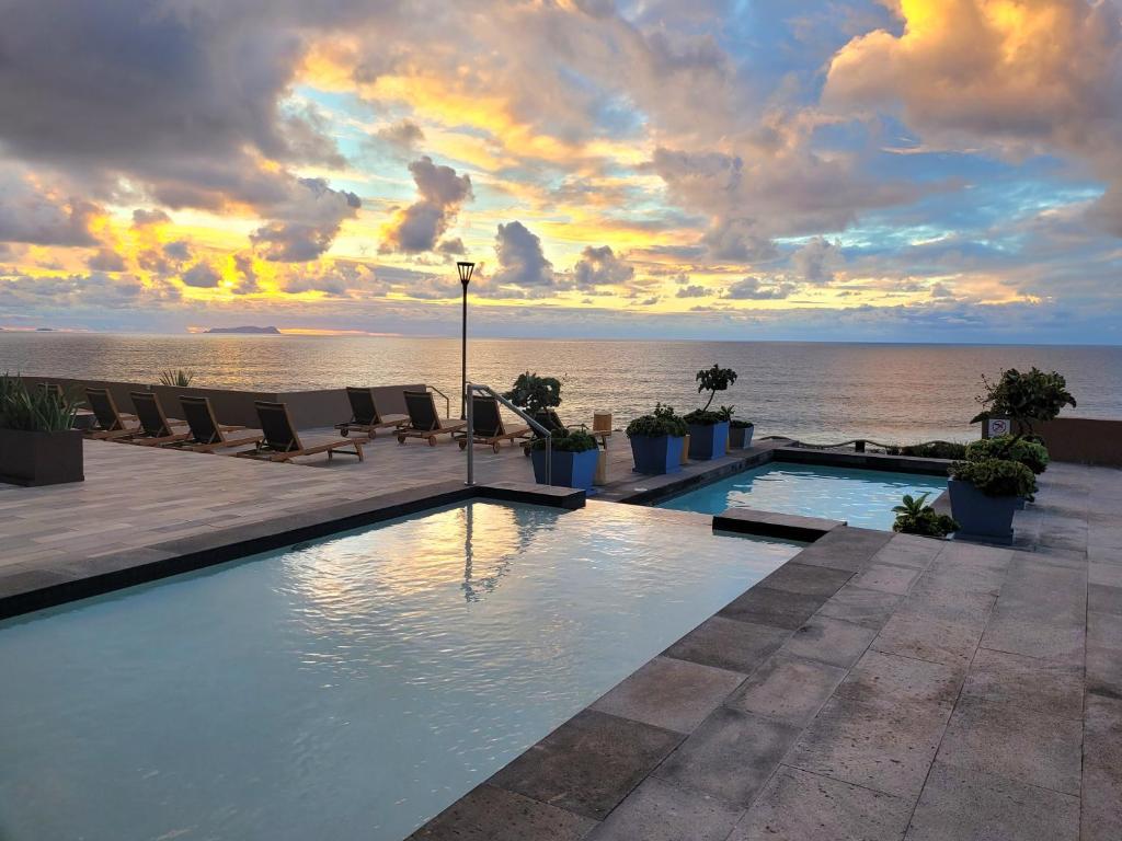 1 BD Condo Oceanfront Paradise, Tijuana (updated prices 2026)