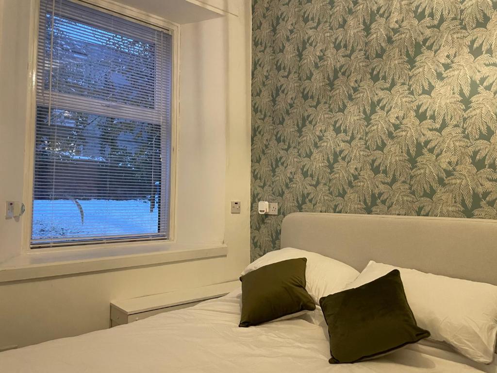 The Wee Studio Flat, Paisley (updated prices 2024)