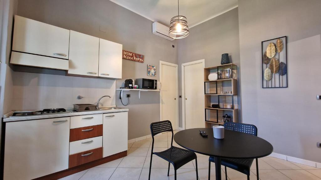 Relax in trastevere Rome - Independent Apartment, Rome (updated prices ...