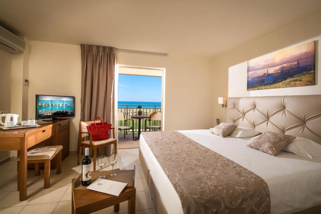 Bella Beach Hotel, Hersonissos (updated prices 2025)