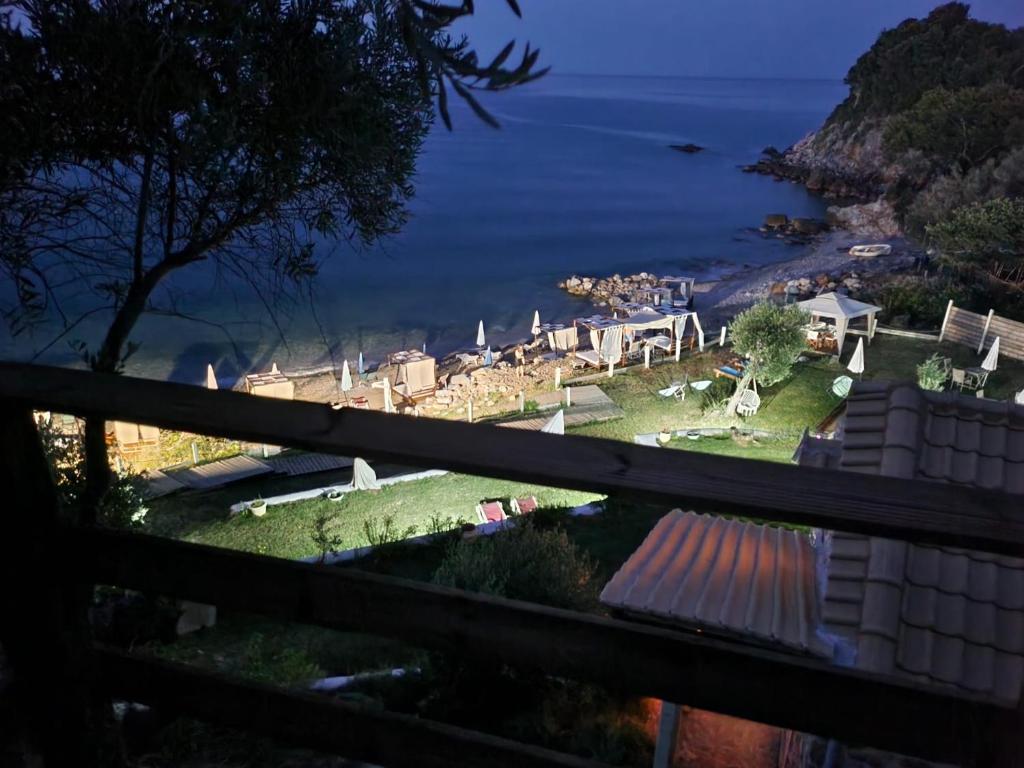 La Baia Guest House, Karítsa (updated prices 2025)