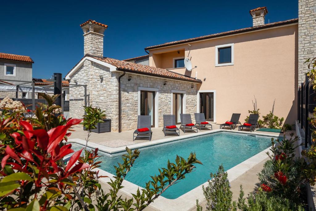 VILLA ISTRA, Kaštelir (updated prices 2026)