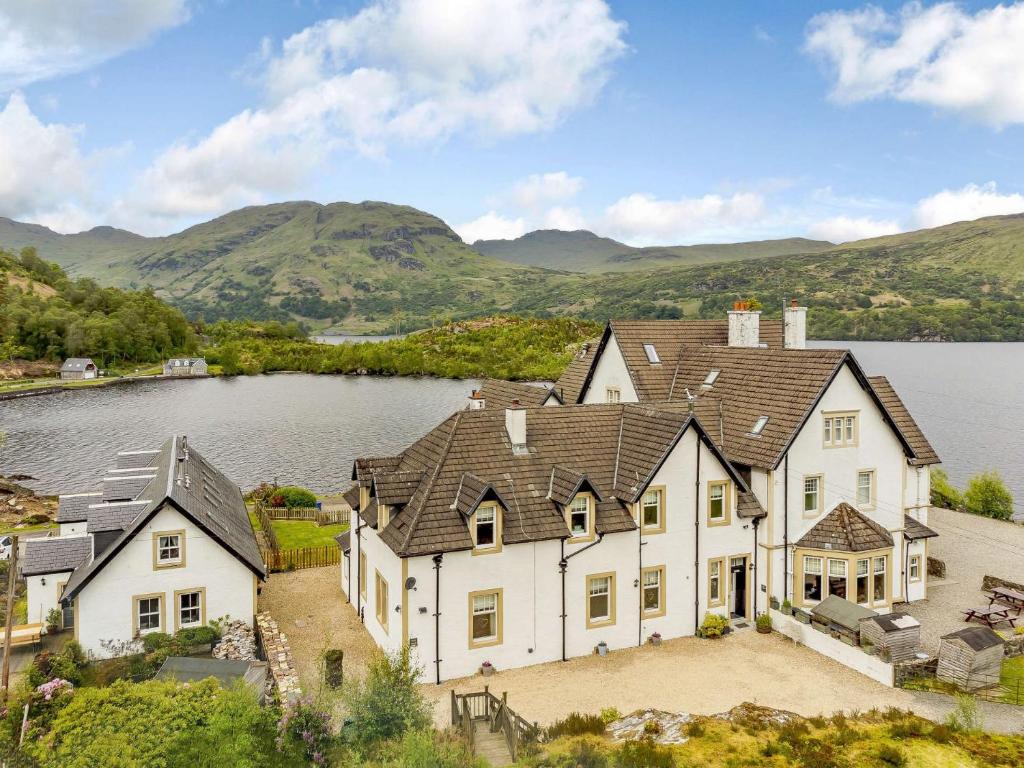 3 Bed Property In Loch Lomond Stirling And Clackmannanshire 78670 - Arrochar