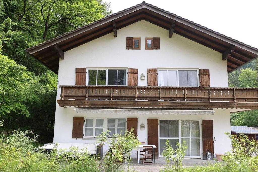 Ferienhaus 4 Peaks, Bayerisch Gmain (updated prices 2025)