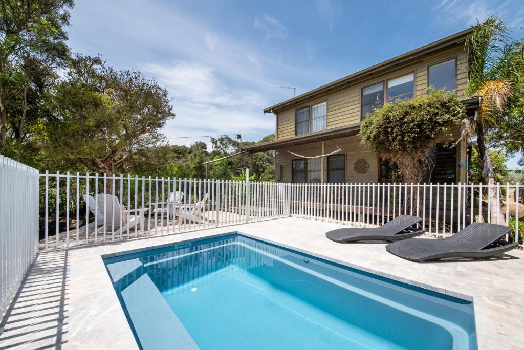 Private Rye Retreat with Heated Pool and Games Room, Rye (updated ...