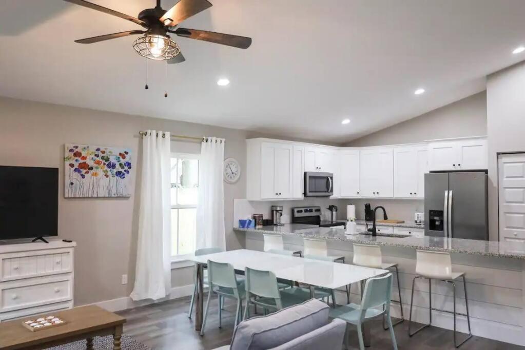 Coconut Cottage Quiet Garage, St. Augustine (updated prices 2025)