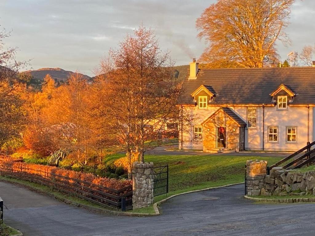 Rostrevor Valley House With HotTub and Car Service, Newry – Precios ...