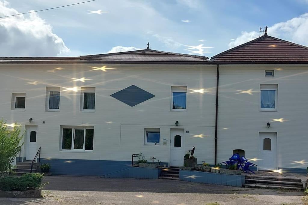 Gîte Chez Patrick et Odile, Escles (updated prices 2025)