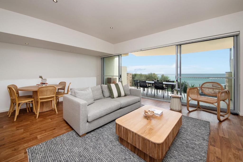 Groves Sunset Views in Aspendale, Aspendale (updated prices 2026)