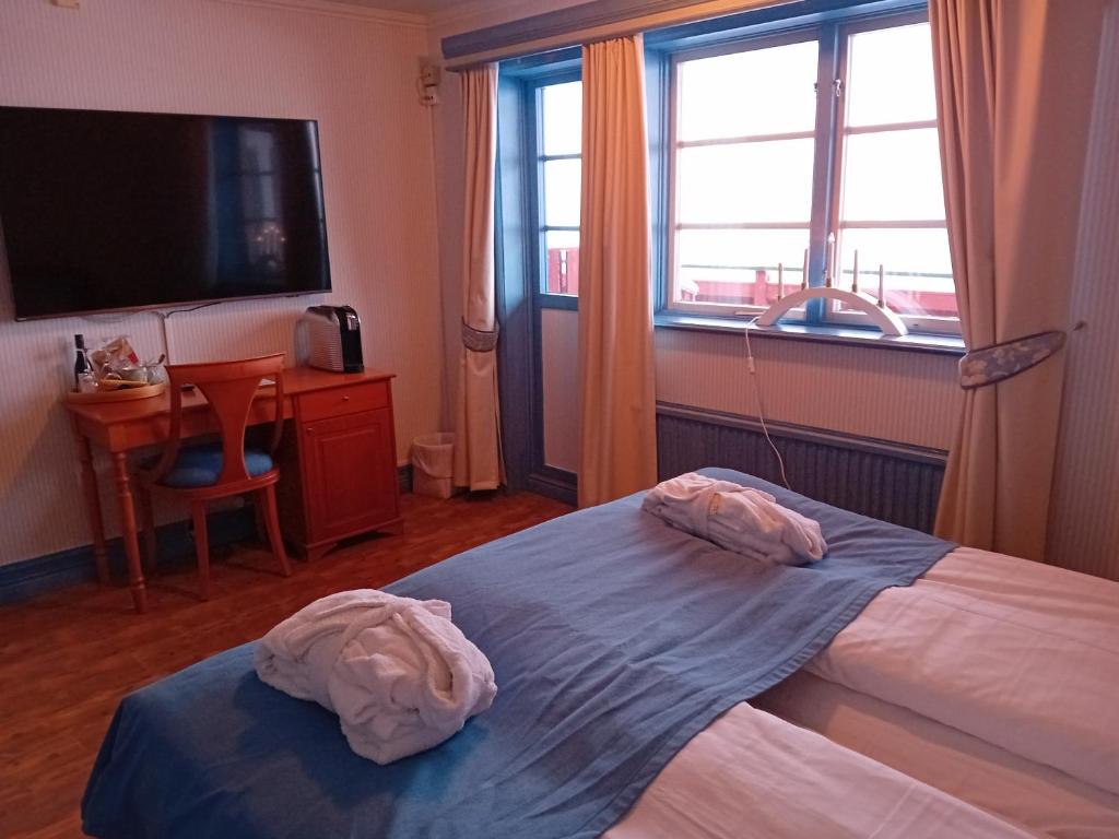 Tällbergsgårdens Hotell, Tällberg (updated prices 2025)