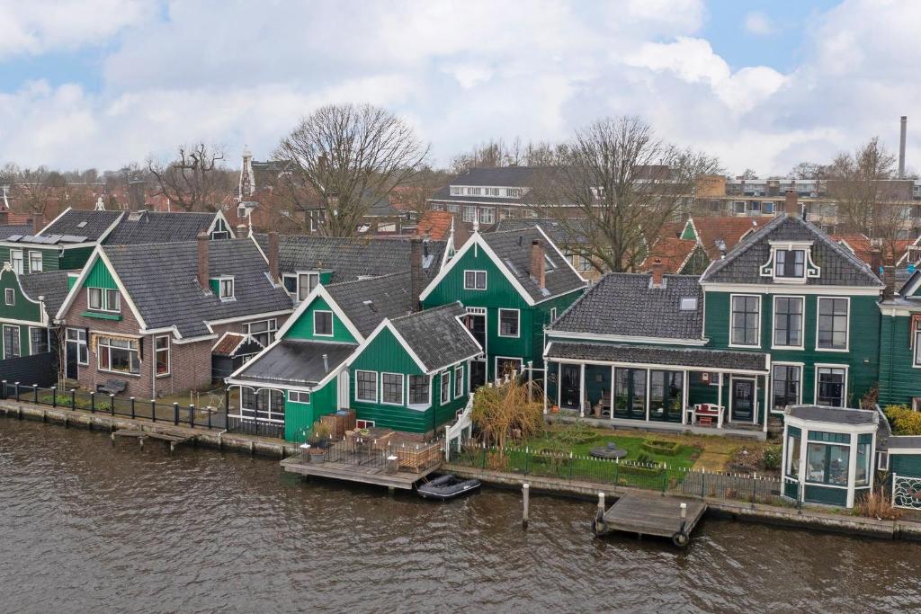 Pakhuys bij de Zaanse Schans, Zaandijk (updated prices 2025)
