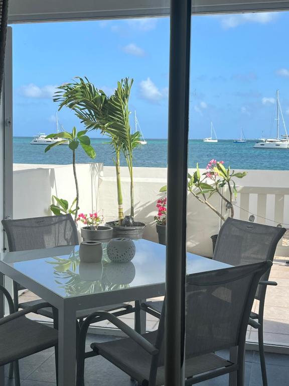 Studio pirate of the Caribbean 2 sea view, Marigot (updated prices 2026)