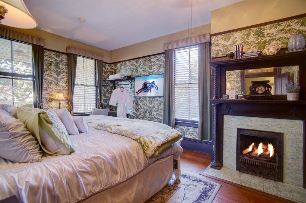 Azalea Inn and Villas, Savannah (updated prices 2025)