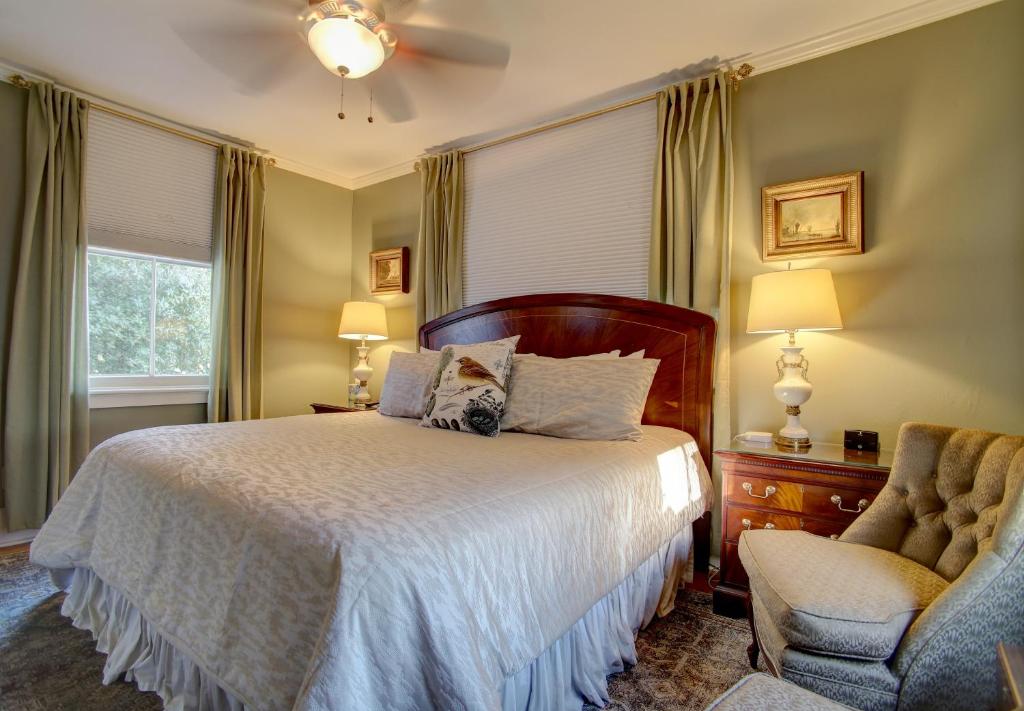 Azalea Inn and Villas, Savannah (updated prices 2025)