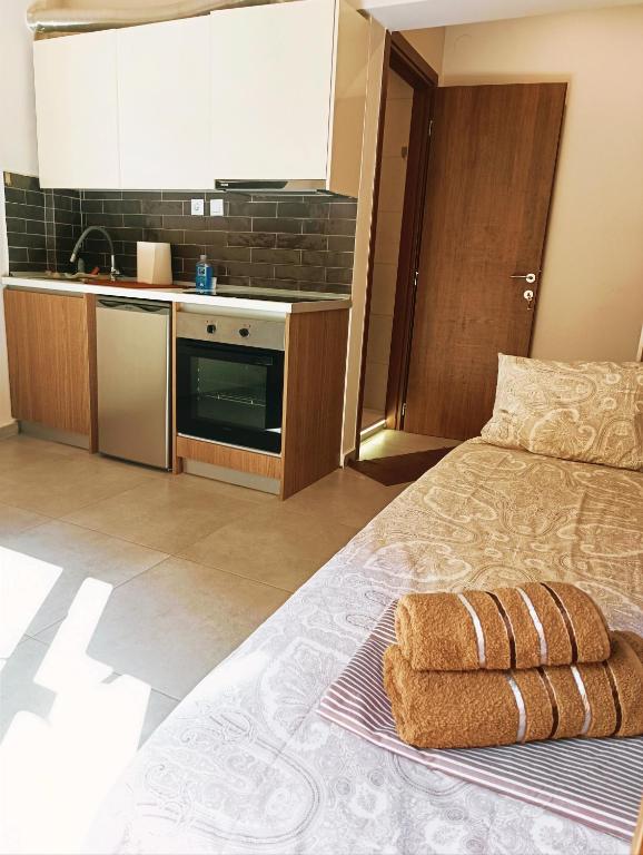 Kamara studio, Thessaloniki (updated prices 2025)