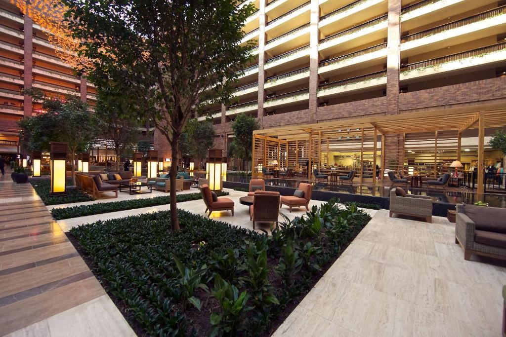 Hilton Anatole, Dallas (updated prices 2025)