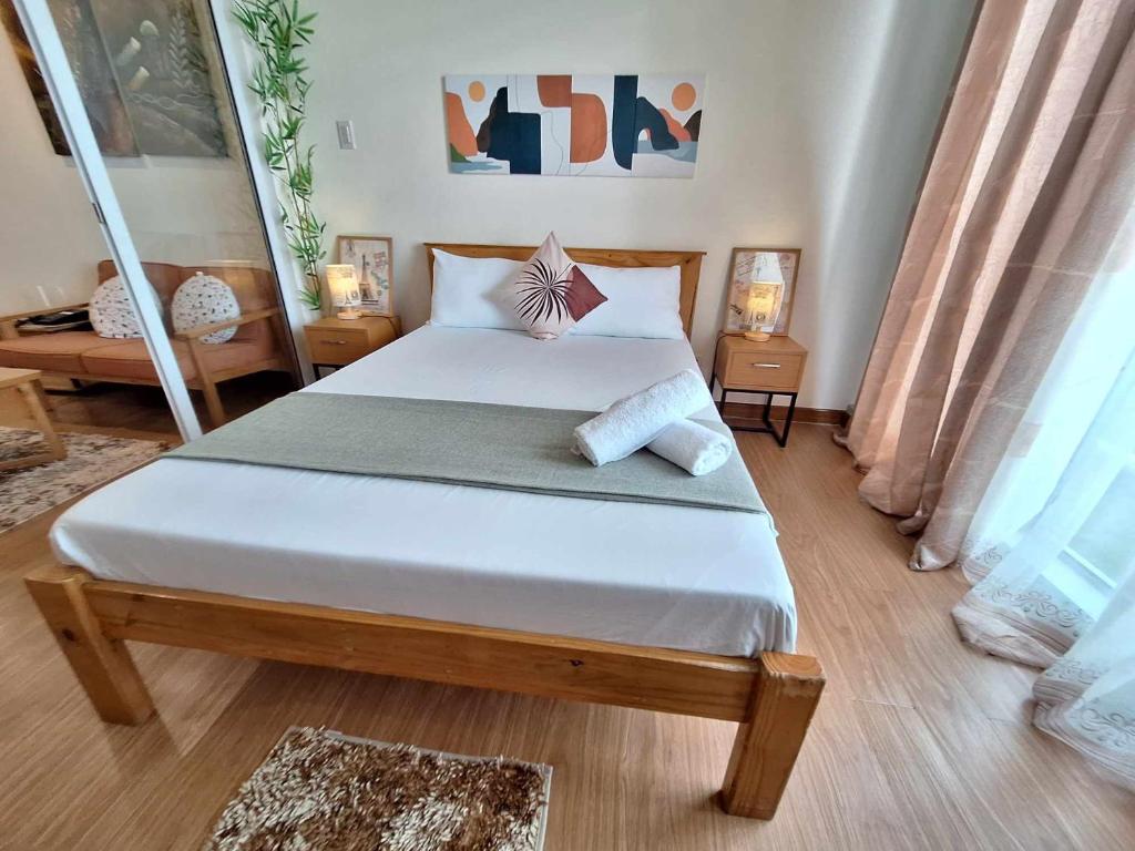 Trendy and Cozy 1BR Unit in Azure Urban Resorts and Residences, Manila ...