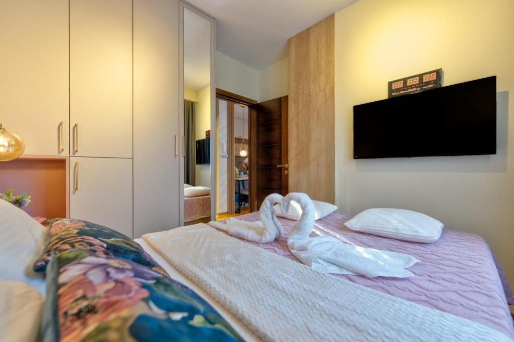 I&K-13-Titova vila, Zlatibor (updated prices 2025)