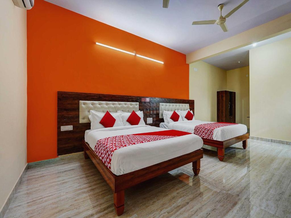 Hotel OYO Flagship Shri Sai Palace, Kumbalgod, India - Booking.com
