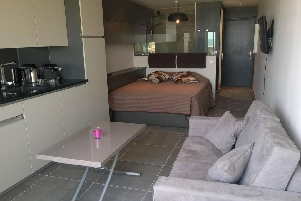 Studio 216, Héliopolis AB au village naturiste, Cap d'Agde (updated prices 2025)