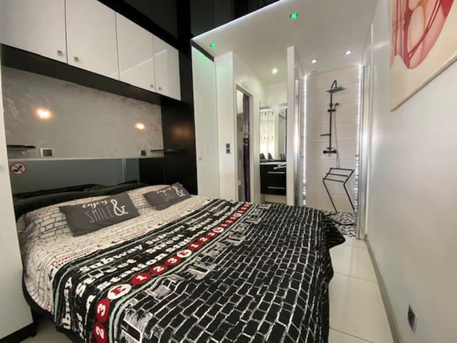 Studio 7, Port Nature 1 au village naturiste, Cap d'Agde (updated ...