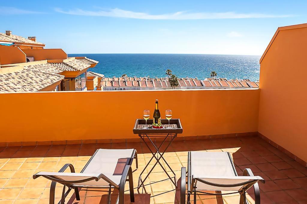 Spectacular Sea View apartment between Estepona and Sotogrande, Manilva ...