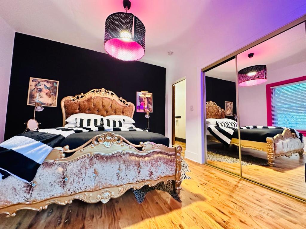 MAIN Street CITY Living with DECK!, Denver (aktualisierte Preise für 2026)